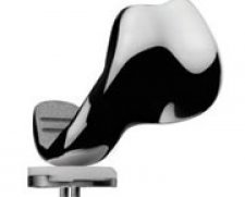 Comments about the Smith & Nephew Journey Deuce Knee Replacement